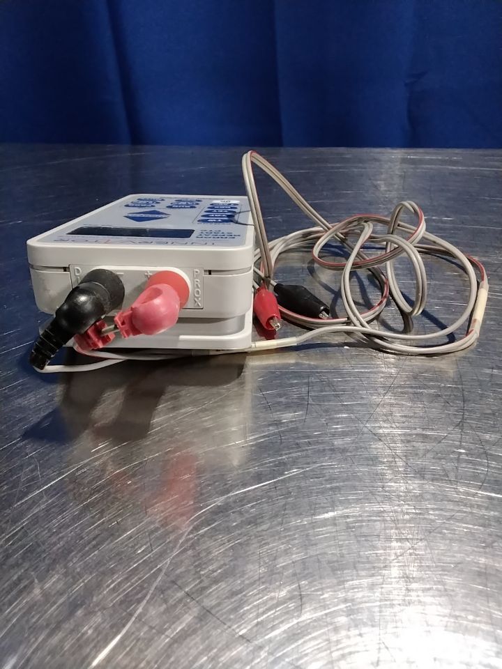 FISHER & PAYKEL NS252J Innervator Nerve Stimulator Auction