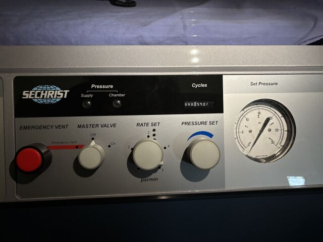 SECHRIST 3300H Hyperbaric Chamber Auction