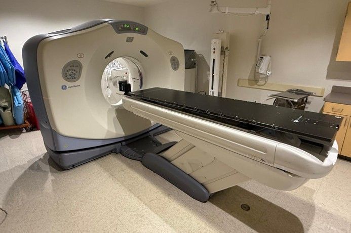Used GE LightSpeed RT Wide Bore 16 CT Scanner For Sale - DOTmed Listing ...